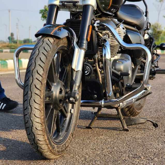 Super Meteor 650 Moustache Engine Guard/Crash Guard – Sans Classic Parts